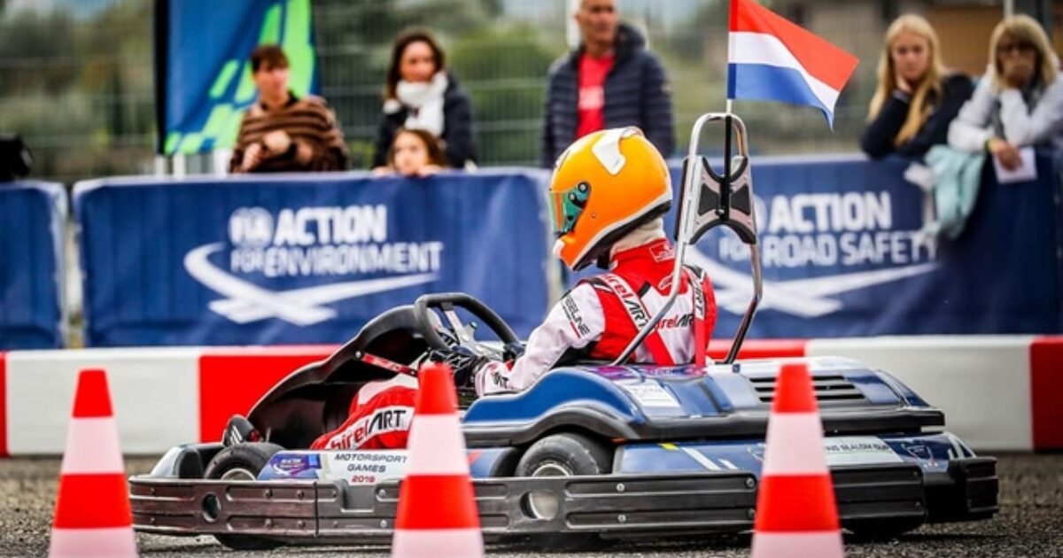 KNAF zoekt vrouwelijk karttalent voor afvaardiging naar FIA… | KNAF